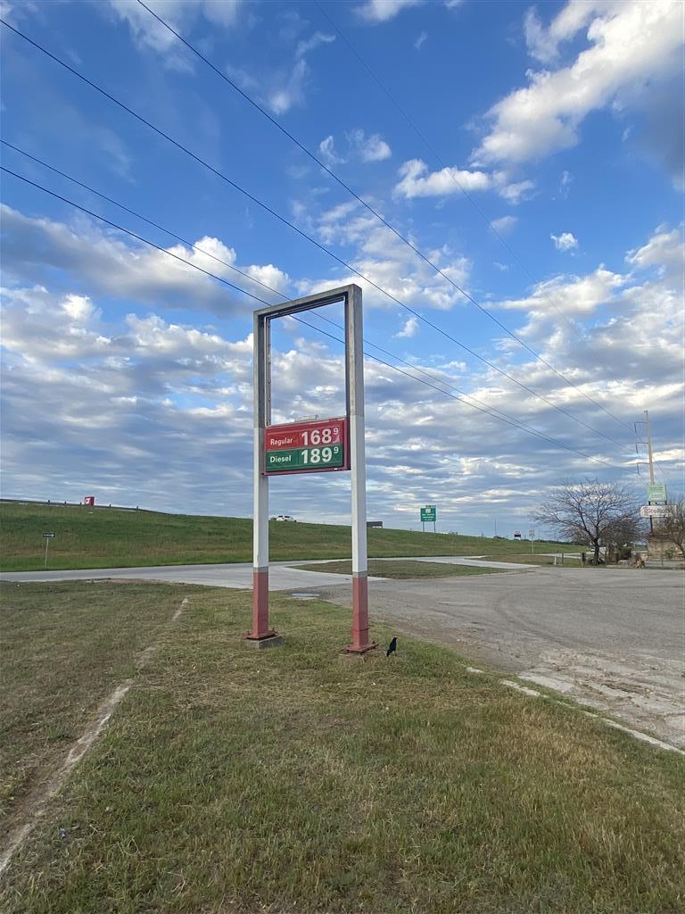 Market Force Information - Photos